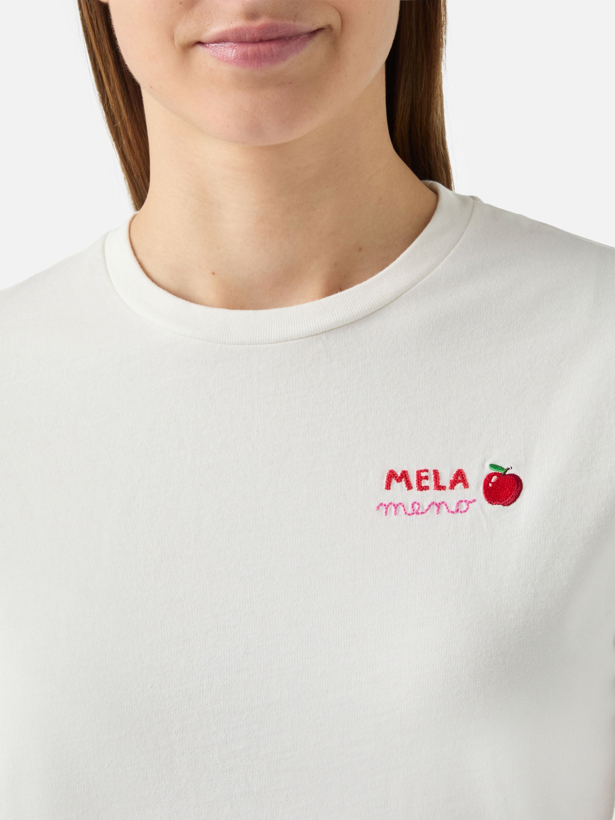 Emilie cotton t-shirt in white with Mela Meno embroidery – MC2 Saint Barth